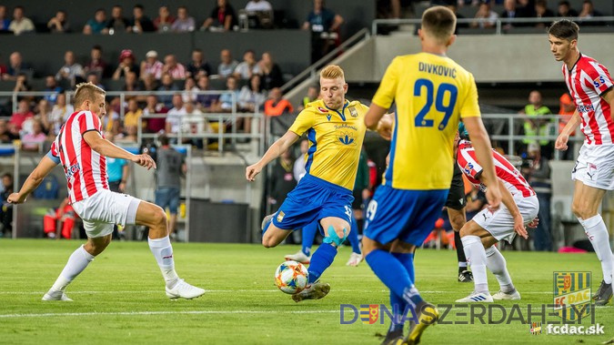 Az athéni útért | Dunaszerdahelyi