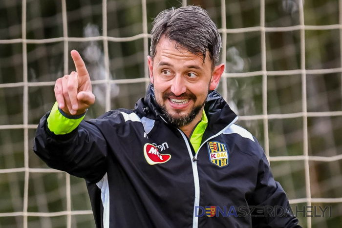 Martin Raška: Jobb adni, mint kapni | Dunaszerdahelyi